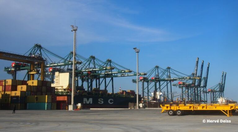 Lomé Container Terminal améliore ses outils pour une meilleure ...